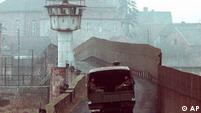 Last Berlin Wall Shooting Case Closes – DW – 02/17/2005