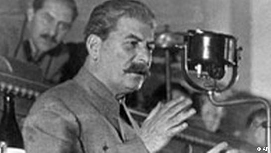 Katyn a direct order – DW – 11/26/2010