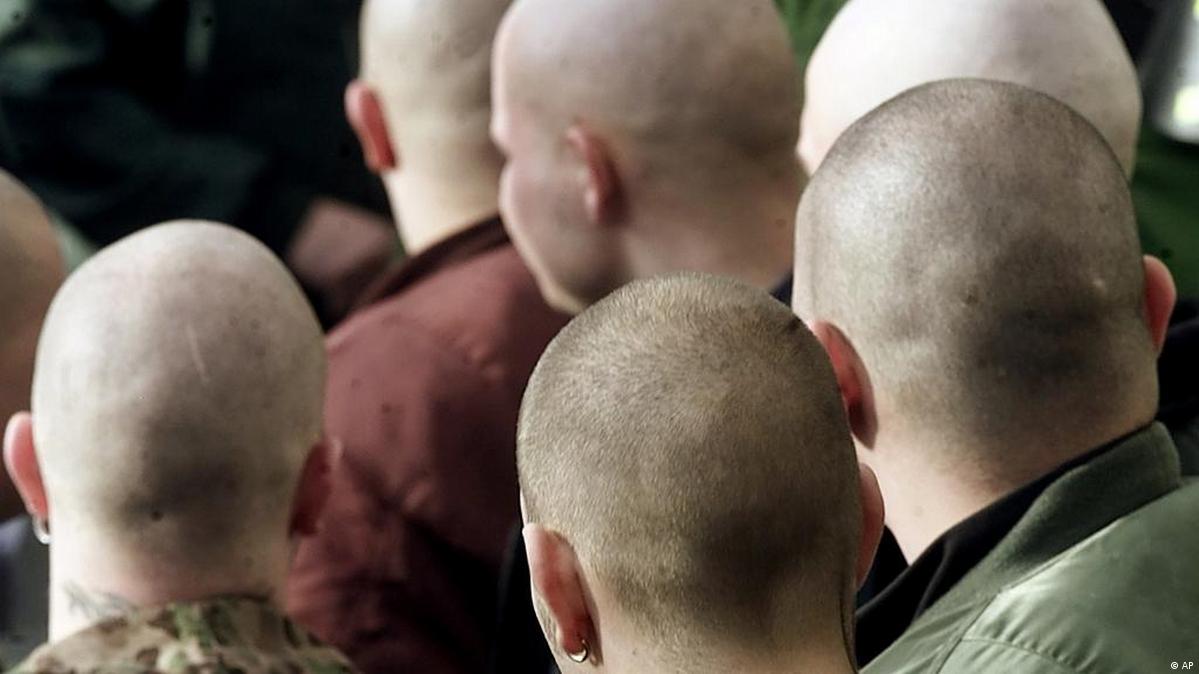 Neo-Nazi database – DW – 01/18/2012