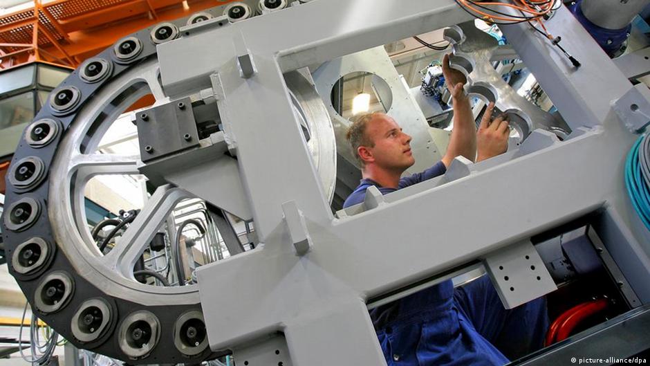 EU sanctions against Russia hit German engineering sector – DW – 02/20/2023