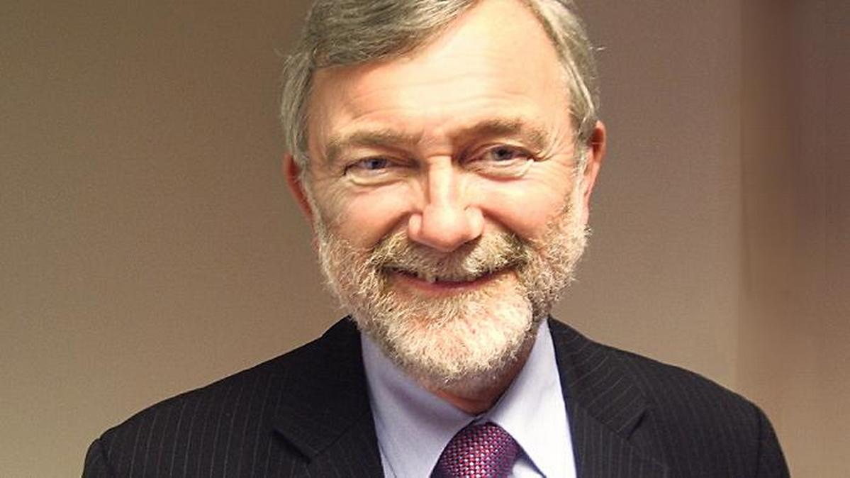 Jim Gibbons – DW – 02/02/2012