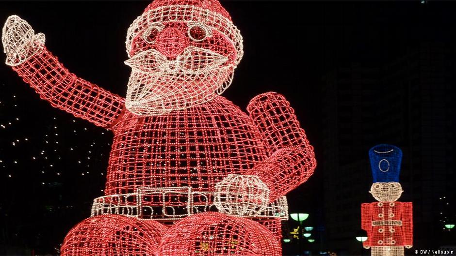 Waiting for Santa Claus in Brazil – DW – 12/07/2012
