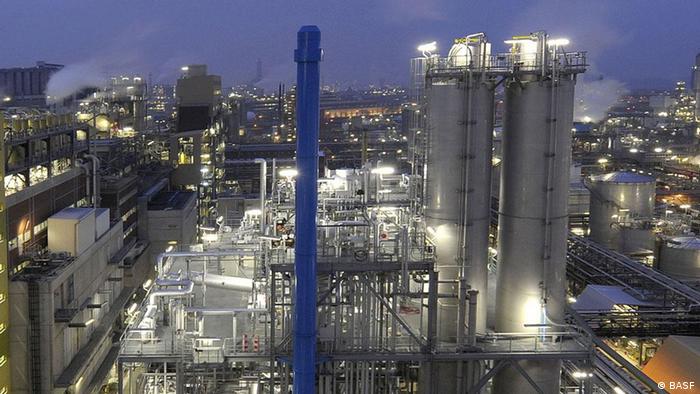 Chemicals giant BASF boosts earnings | Business | Economy and finance ...