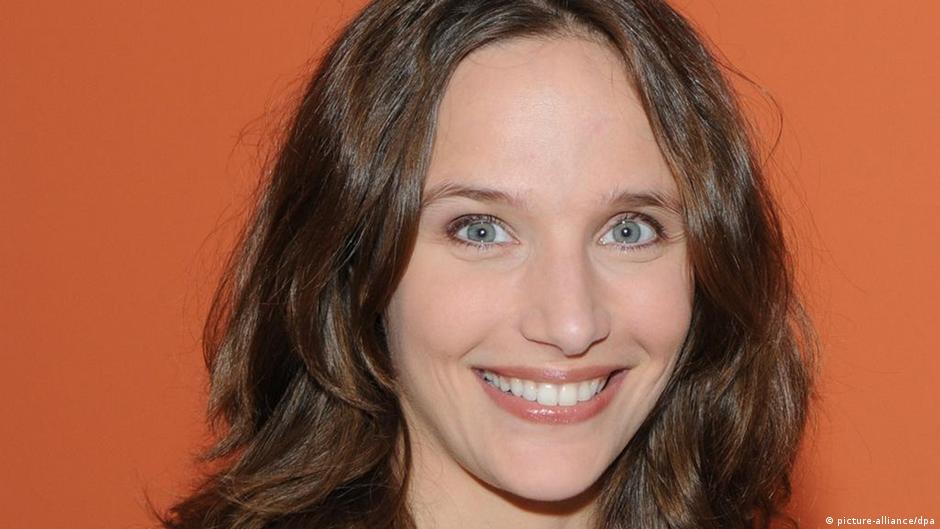 Interview compilation – DW – 06/06/2012