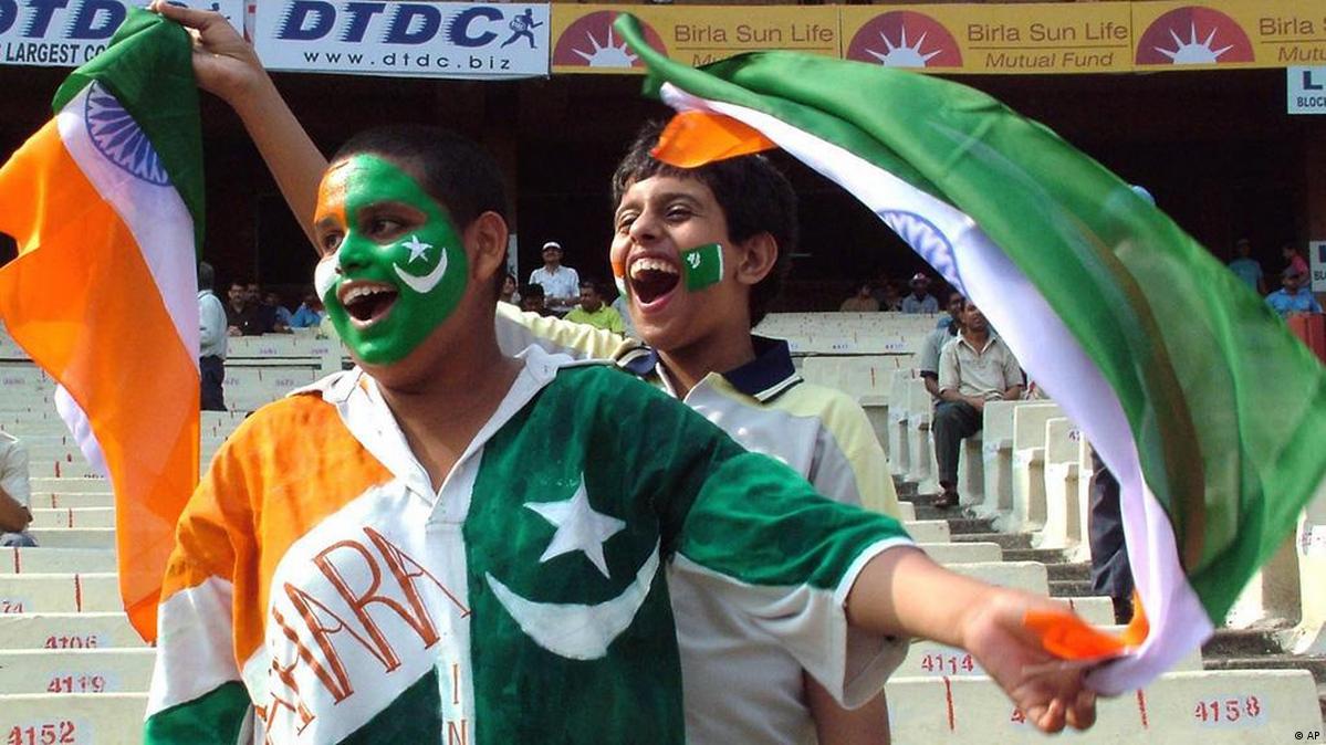 Brotherly enemies – DW – 12/25/2012