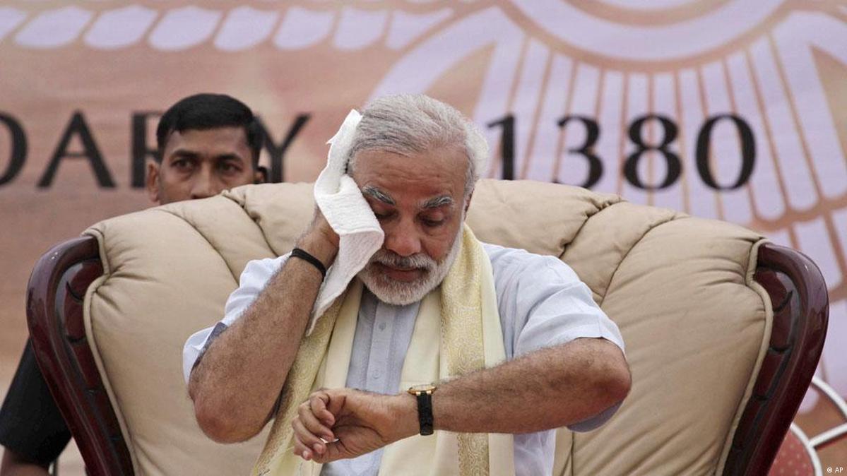 Modi cleared – DW – 04/11/2012