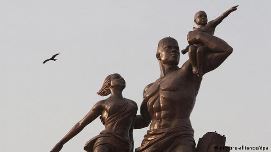Senegalese monument – DW – 02/23/2012
