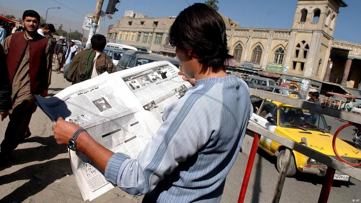 Afghan journalists defy Taliban threats