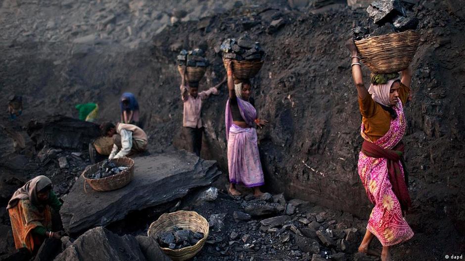 'Out of control' mining – DW – 06/26/2012