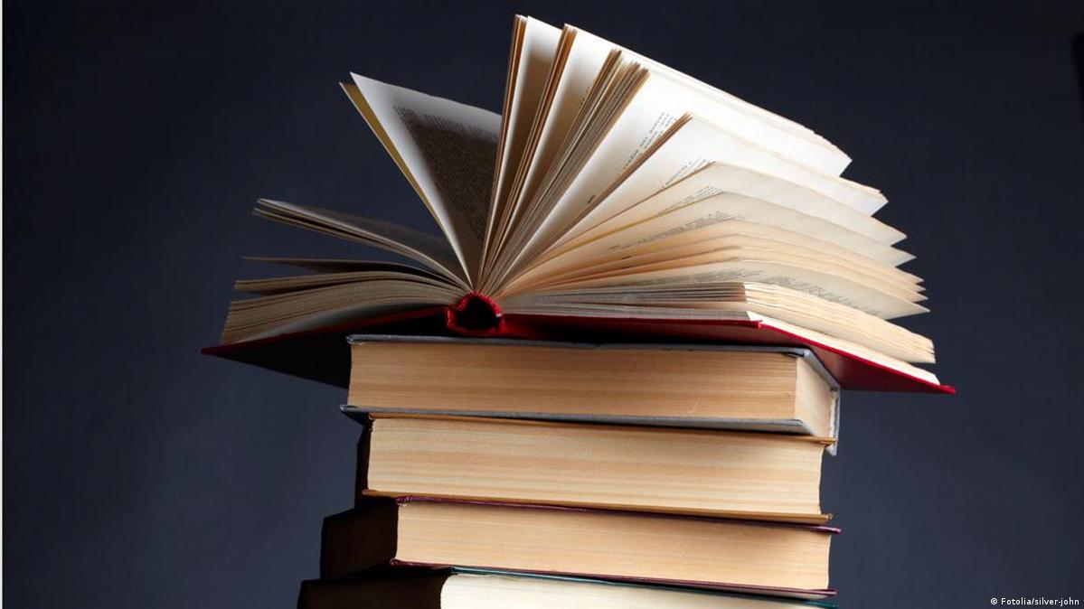 A life without reading or writing? – DW – 10/07/2019