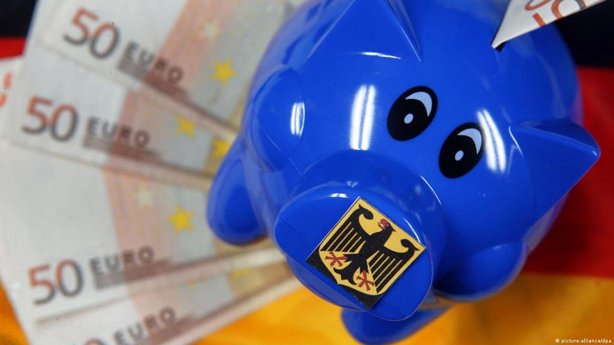 German balanced budget questioned – DW – 11/17/2015