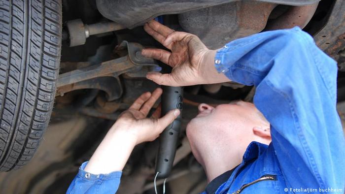 Lesson 39: Car breakdown – Autopanne