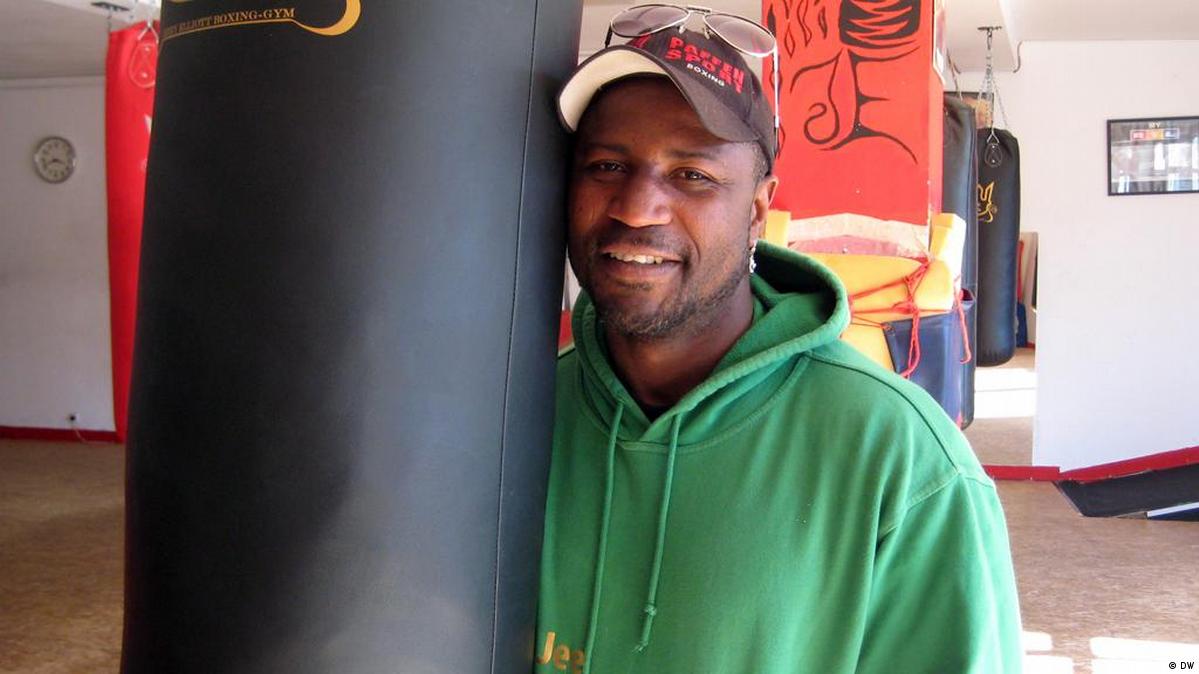 Boxing for life – DW – 04/16/2012