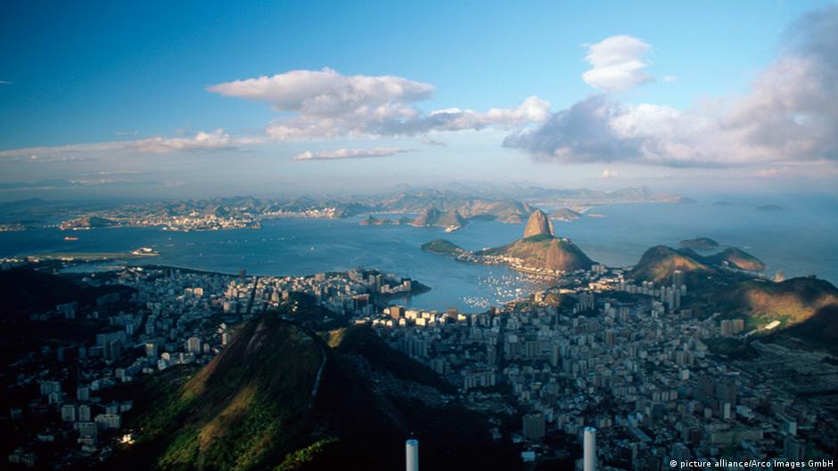 La "Cumbre de los Pueblos" – DW – 15/06/2012