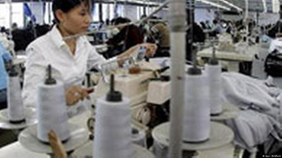 Hoping for Amicable Chinese Textile Deal – DW – 05/20/2005
