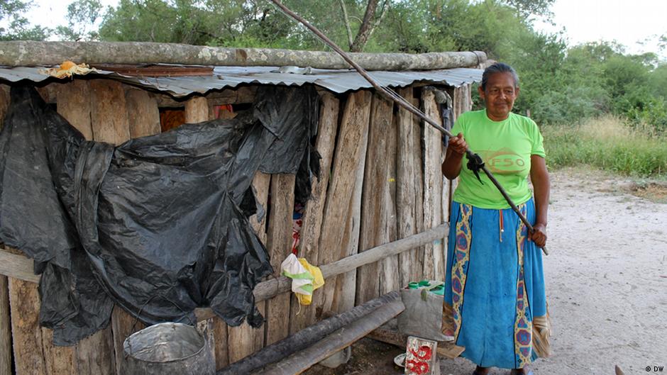 Paraguay: The Poverty Stoplight