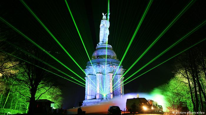 10 famous German monuments and statues | All media content | DW | 07.09 ...