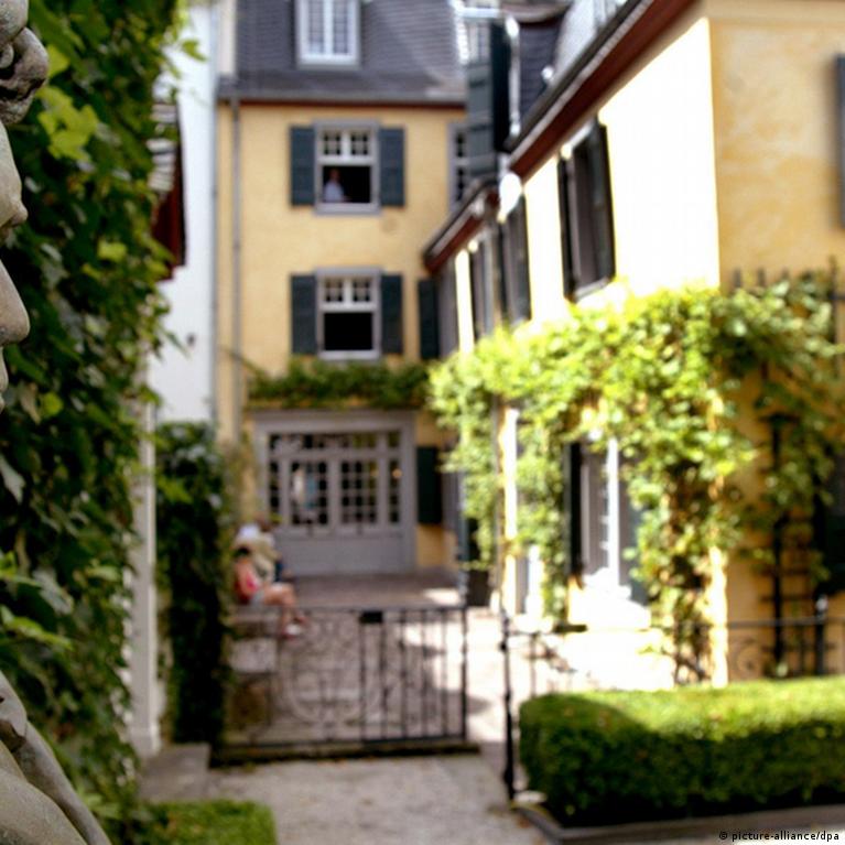 Beethoven House REVIEW | Beethoven House & Museum In Bonn – Trip By