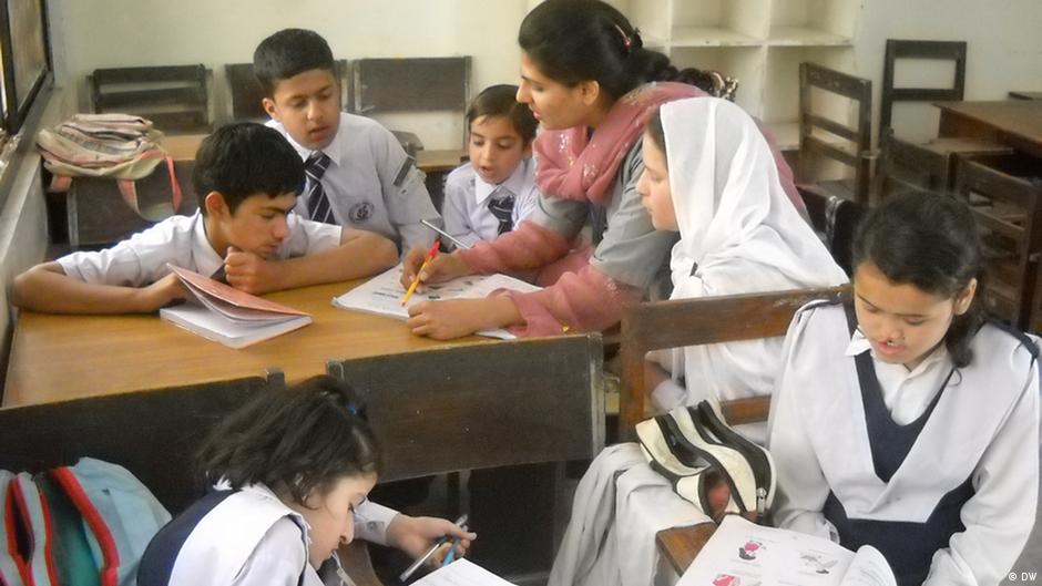 Schools for the disabled – DW – 05/21/2012