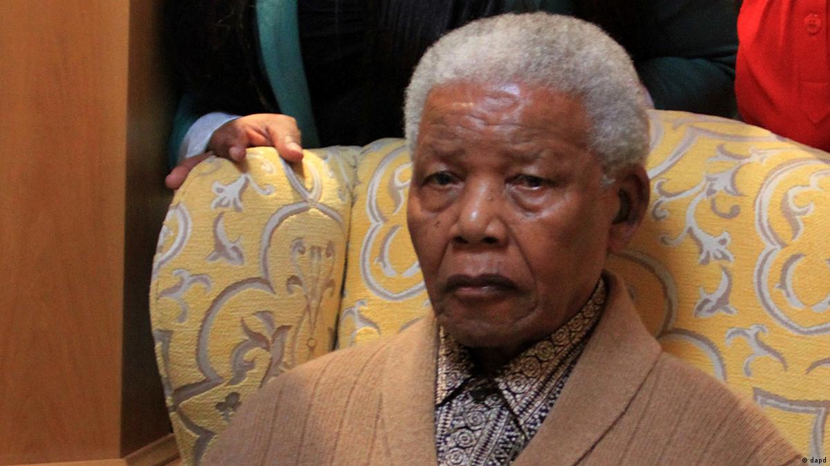 Mandela's ailing health – DW – 12/26/2012