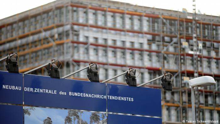 Opinion: The BND intelligence service and its weak spots | Opinion | DW ...