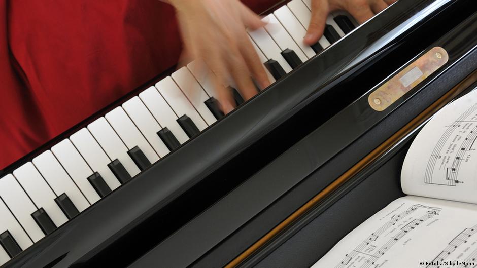 Melbourne's refugee piano project – DW – 08/19/2017