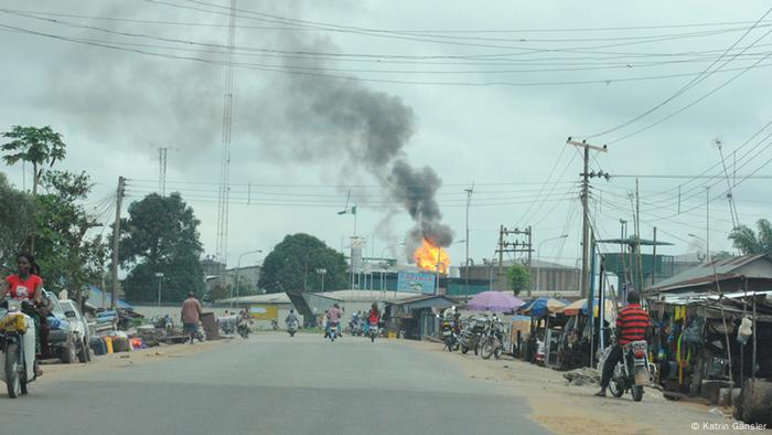 Nigeria: Ogoni 9 activists remembered 25 years on | News | DW | 09.11.2020