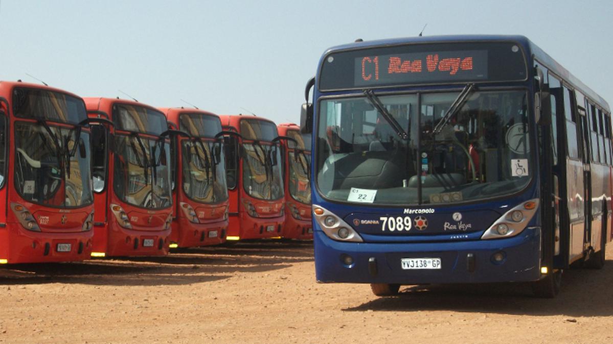Climate-friendly buses in South Africa – DW – 10/19/2015