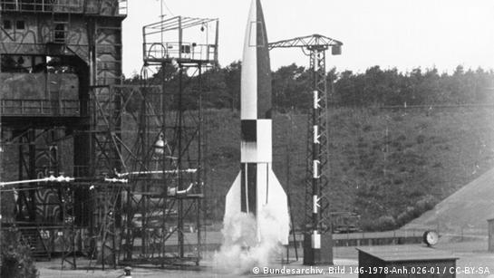 First space rocket – DW – 10/03/2012