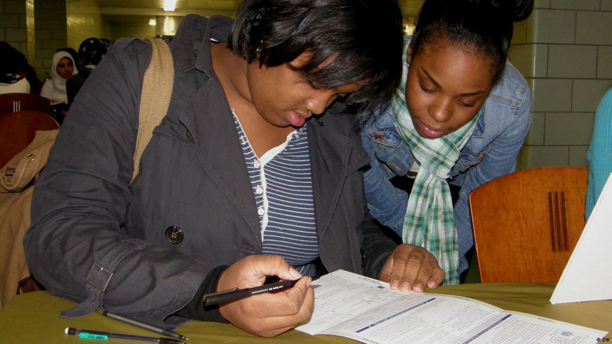 Election law controversy – DW – 10/26/2012