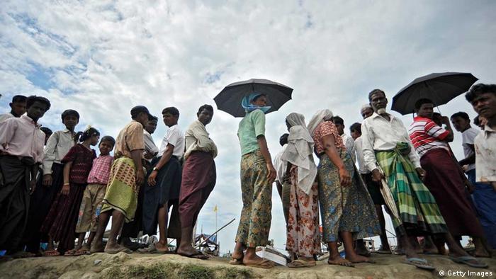 Myanmar 'needs a new sense of national identity' | DW Learn German