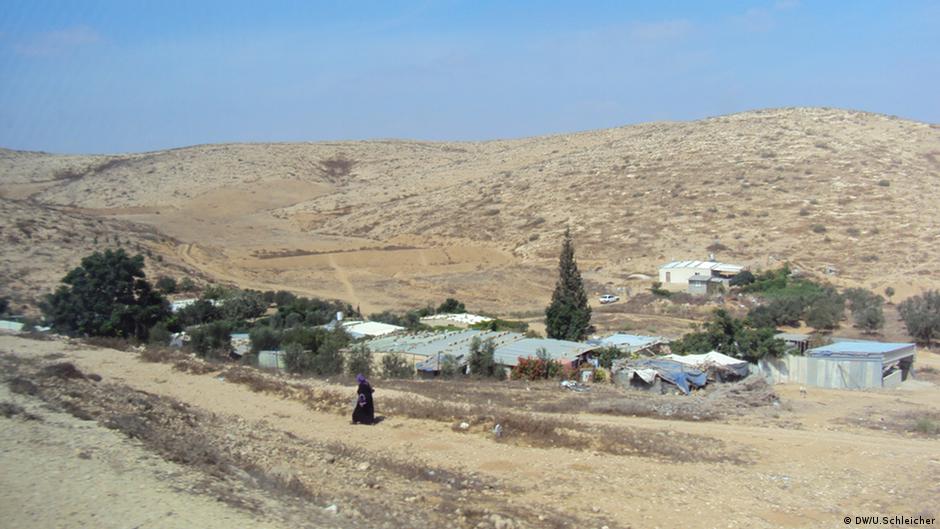 The struggle to keep up bedouin traditions in israel – DW – 07/10/2013