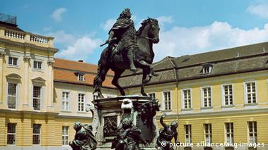 5 myths about one of Germany's most famous rulers – DW – 02/18/2020