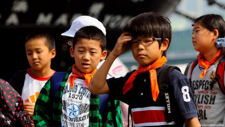 Japanese classrooms go digital – DW – 03/14/2018