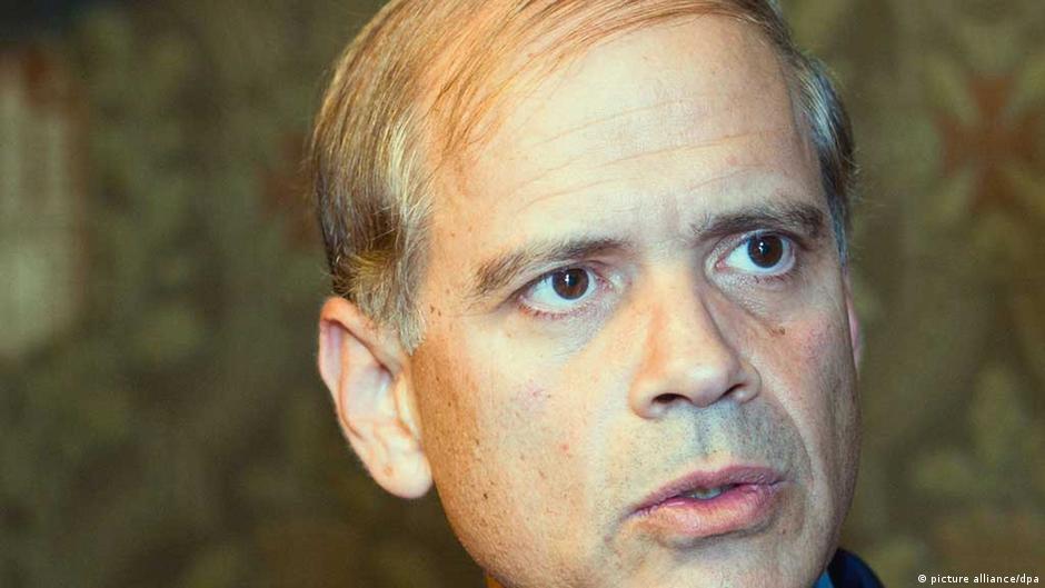 Israeli ambassador to Berlin calls on Jews to emigrate – DW – 02/22/2015