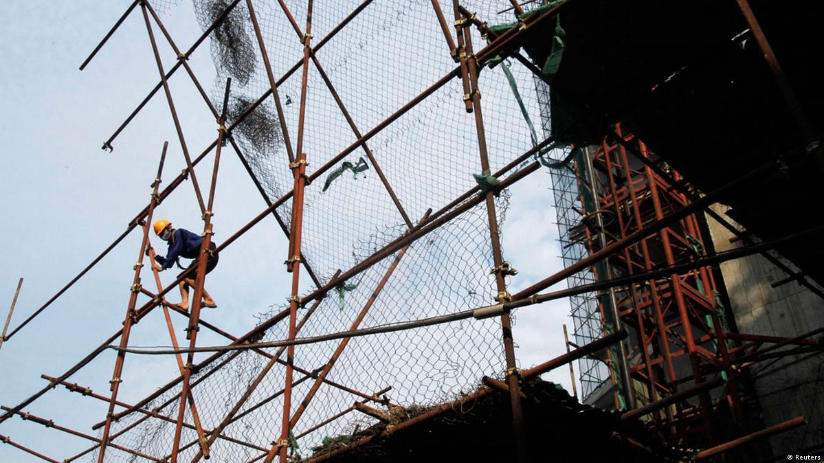 Scaffold collapse in Vietnam