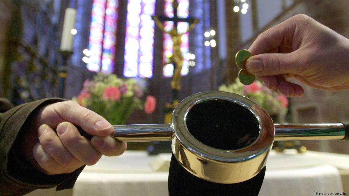 German priest gambles away thousands in parish funds – DW – 11/19/2018