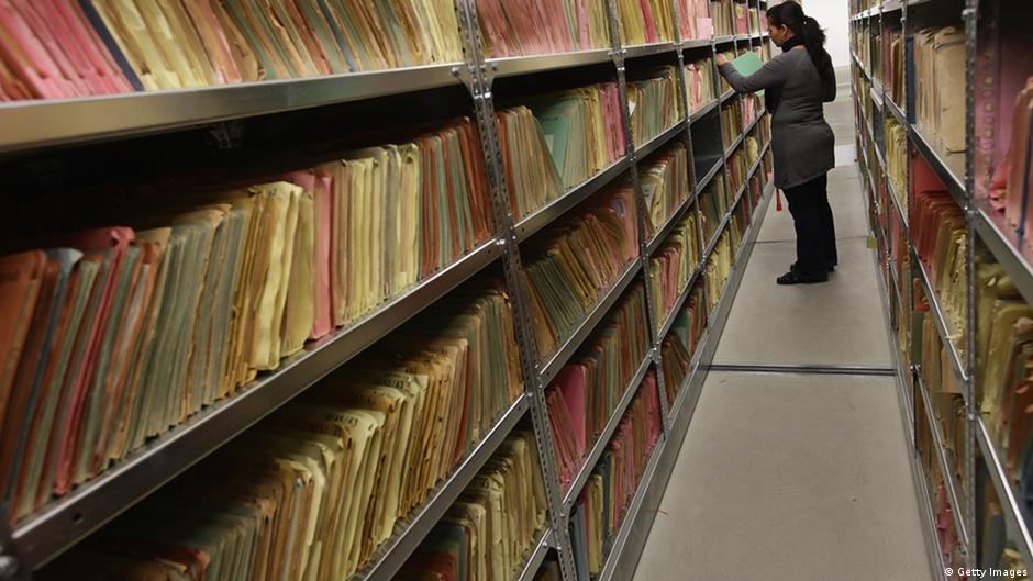 Die Stasi-Akten verblassen – DW – 19.11.2020
