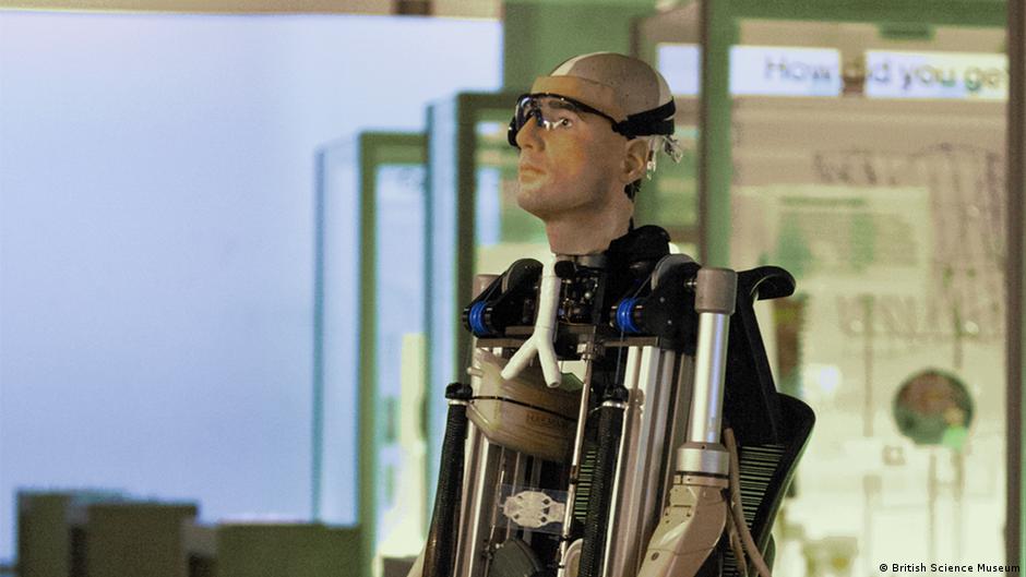 The bionic man hits London – DW – 02/11/2013