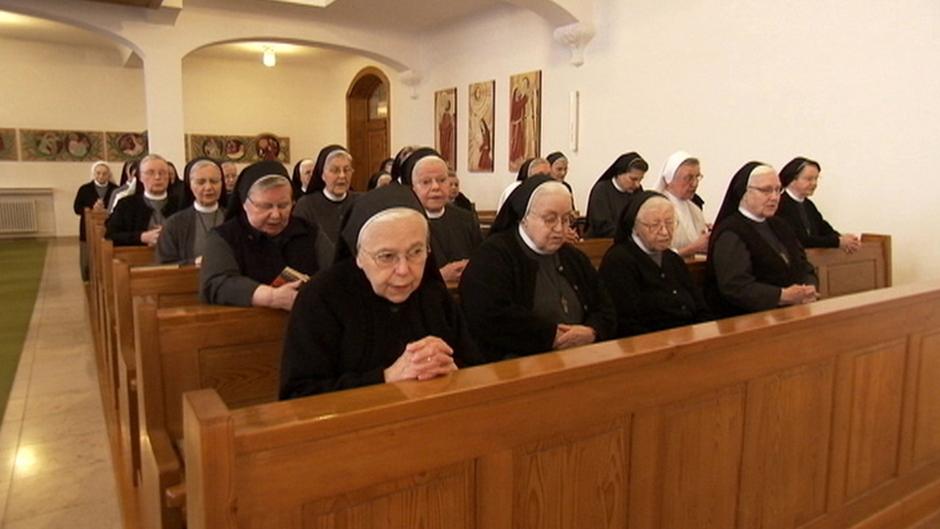 Cloistered Holiday – DW – 05/21/2013