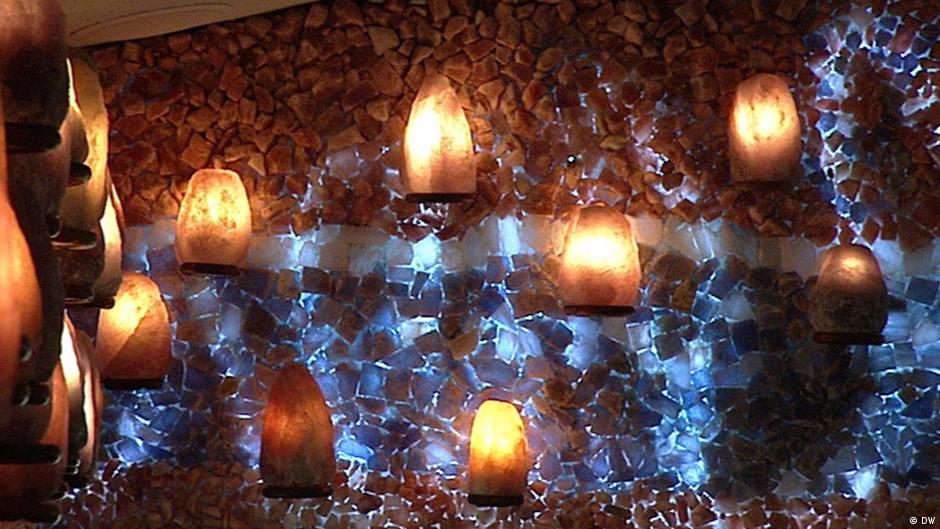 Salt Grotto - Breathe deeply and relax – DW – 03/07/2013