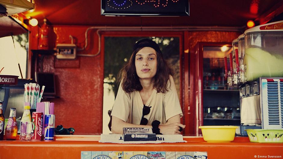 Dena - A YouTube star in the limelight – DW – 03/02/2013