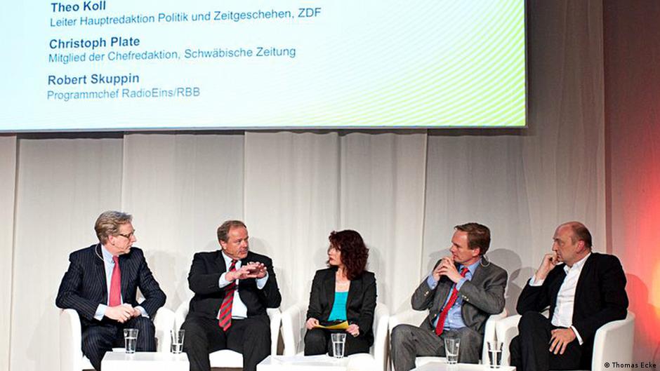 Awards Ceremony 2012 – DW – 03/08/2013