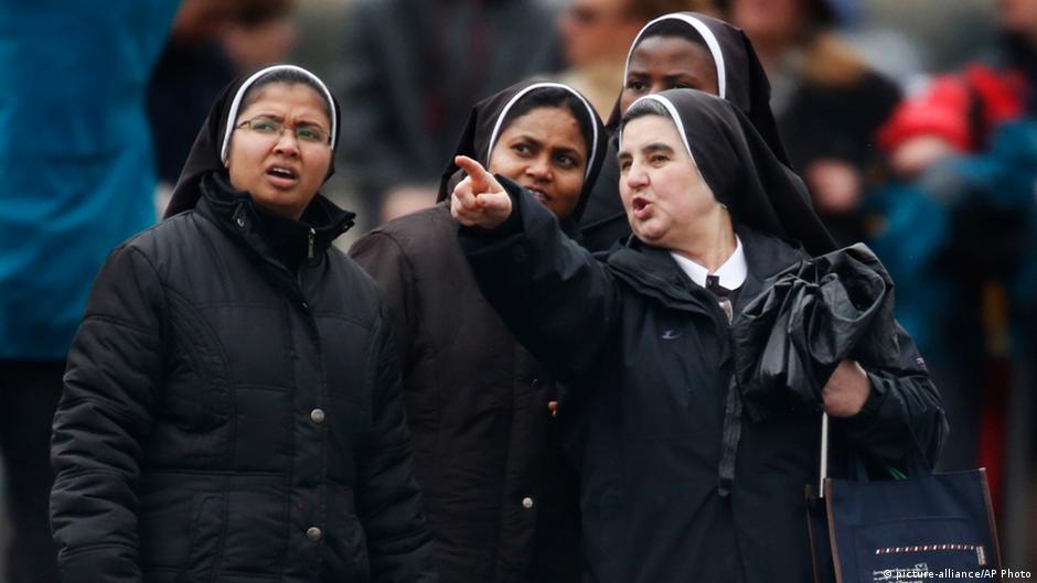 Italy's 'Sister Act' – DW – 04/10/2014