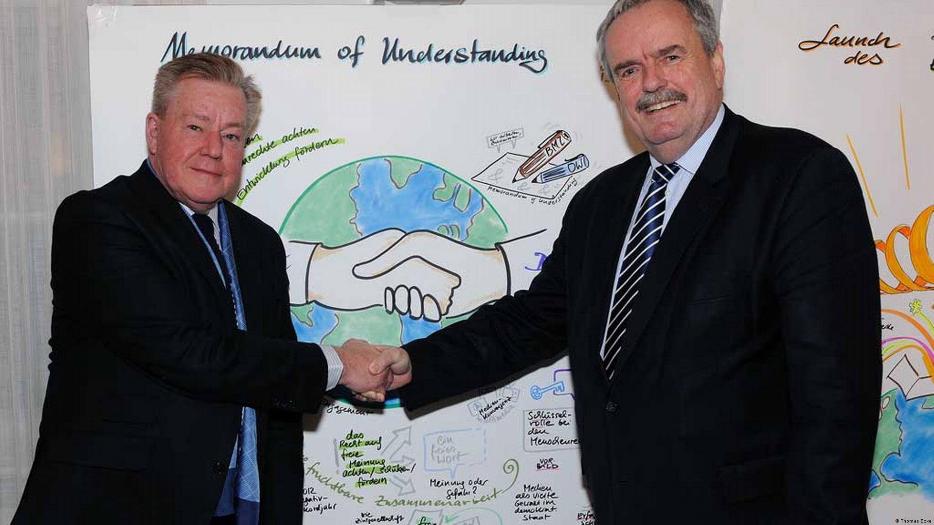 Media development: Closer cooperation