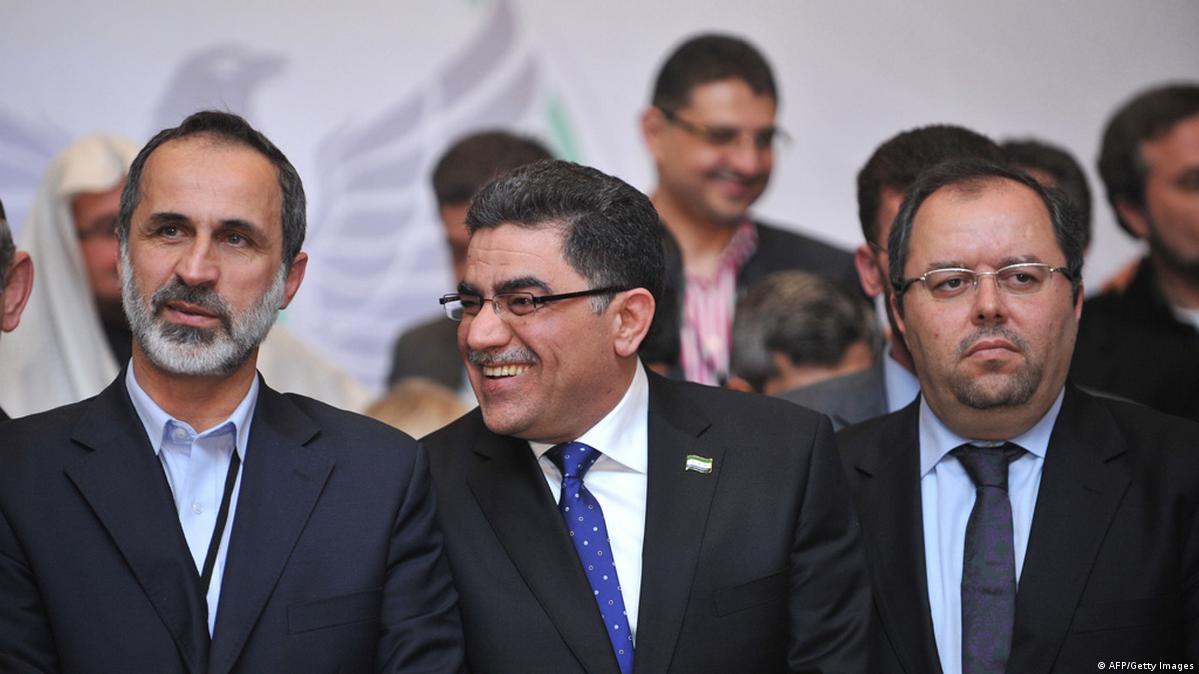 علويون يتنصلون من نظام الأسد وضغوط على الخطيب لسحب استقالته – DW – 2013 ...