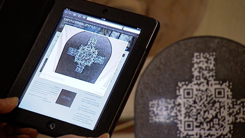 Headstones with computer codes – DW – 03/26/2013