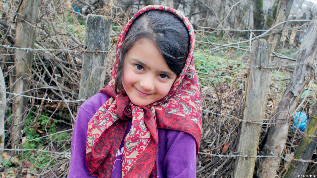 مسابقه‌ی عکاسی ۱۵ روز با بهار - نمونه‌ای از عکس‌های ارسالی – DW – ۱۳۹۲/۱/۷