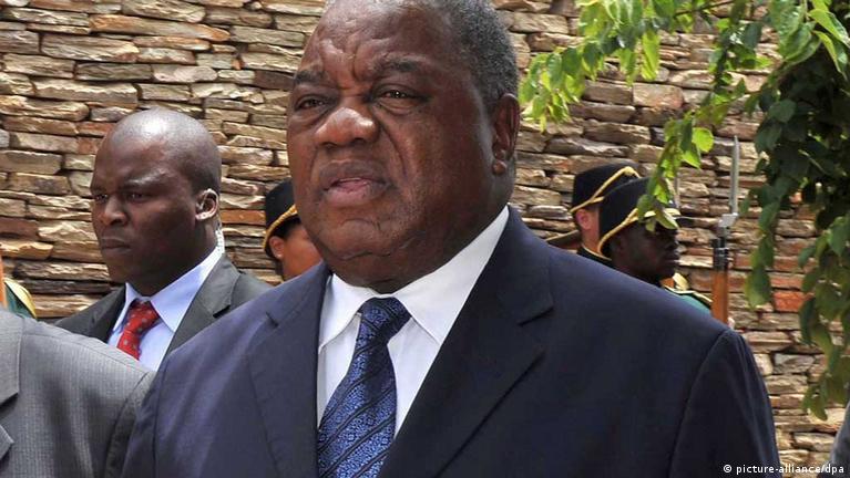 Contested immunity – DW – 04/17/2013