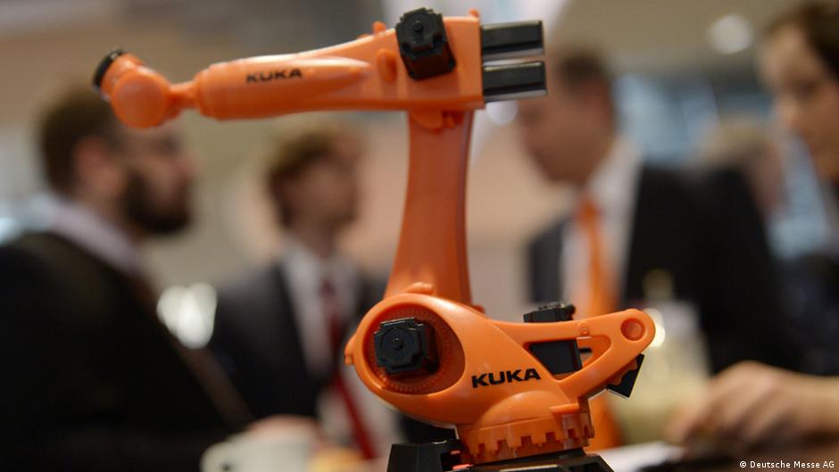 Future of work: people or machines?